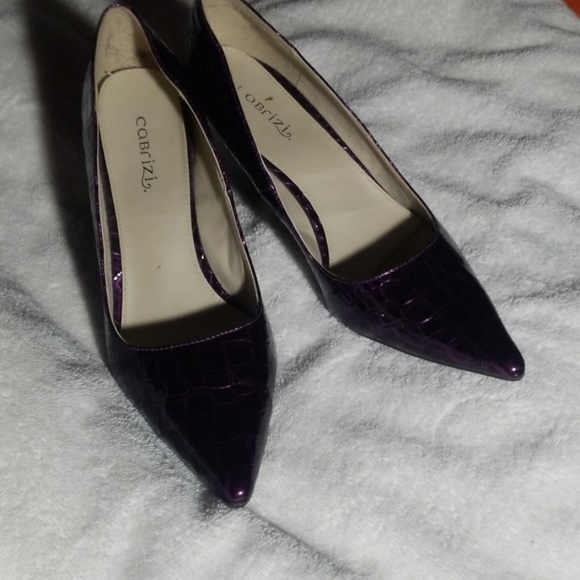 Cabrizi | Shoes | Gentle 3 Inch Used Cabrizi Heel With Minor Wear ...